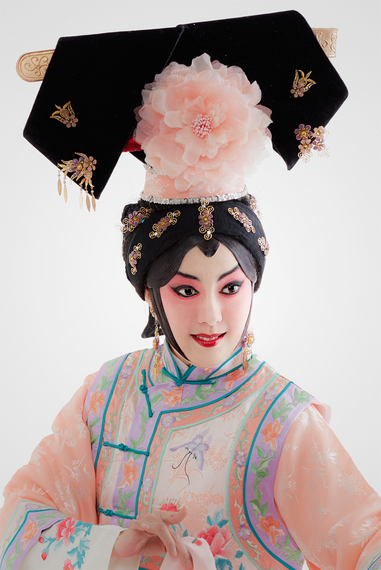 WKCDA presents Rising Stars of Cantonese Opera to nurture xiqu ...